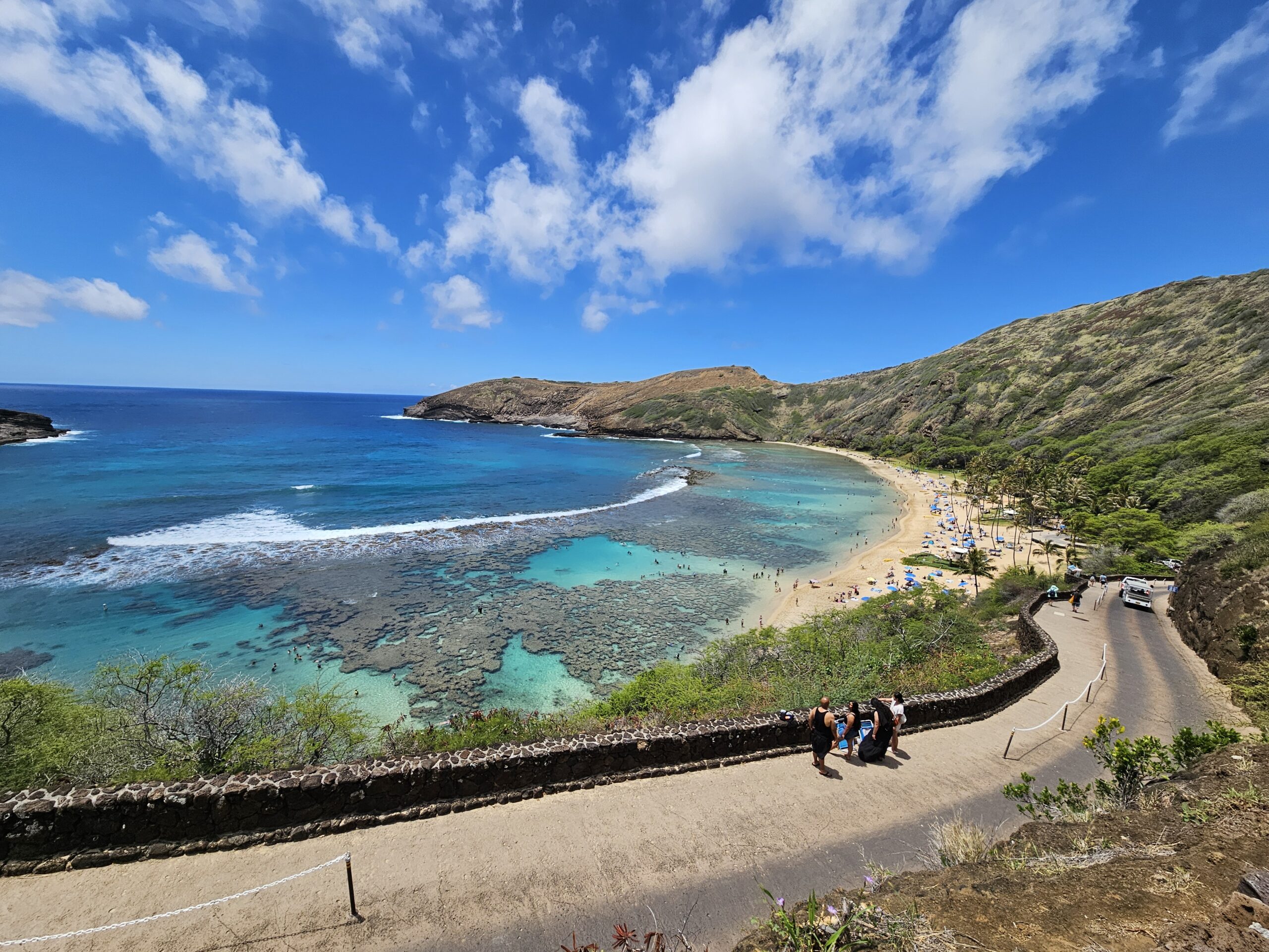 - Hawaii Convertible Tours - Customized Luxury 4 Door Convertible!!